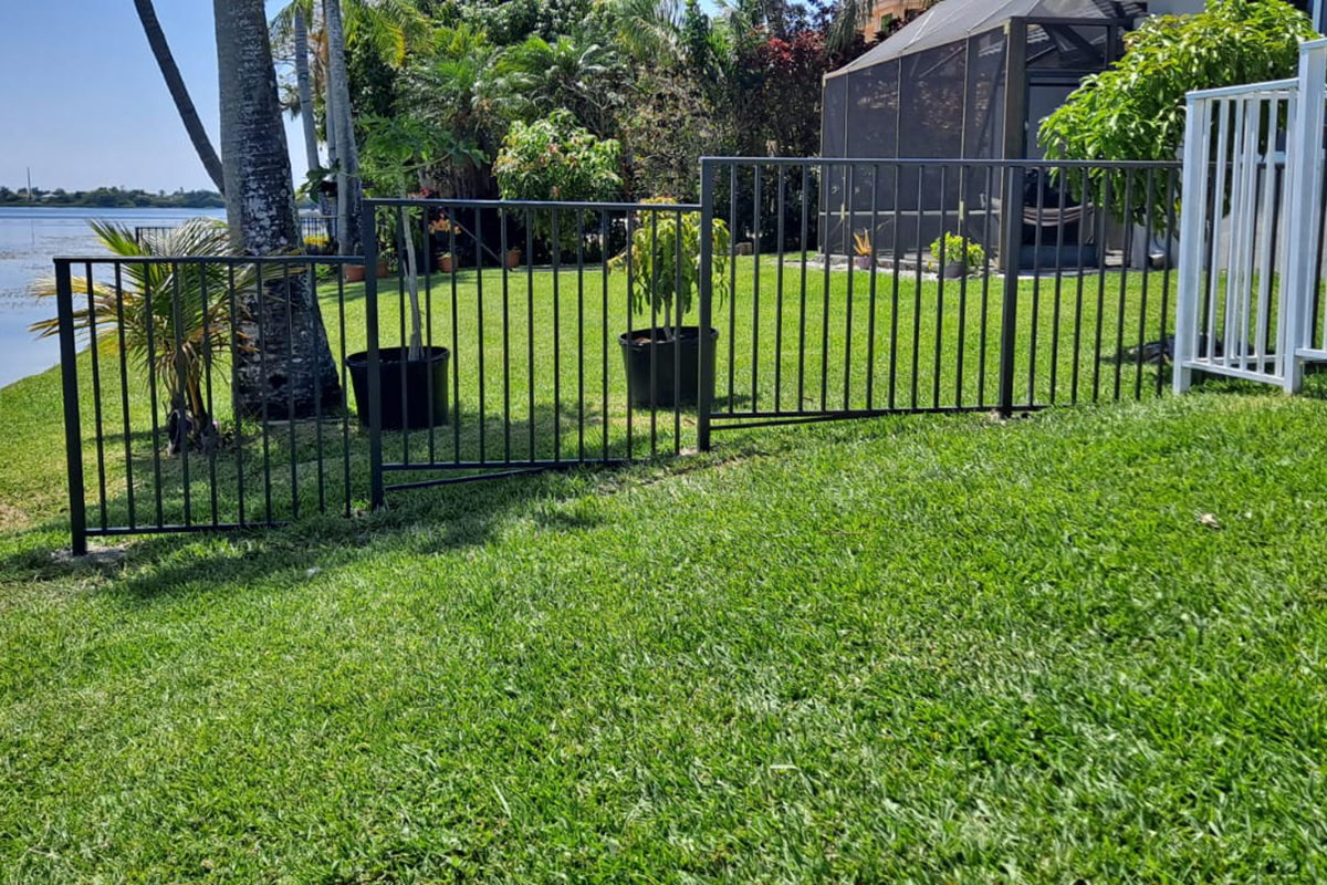 First Time Mechanical Aluminum Fence - Pembroke Pines, FL - South ...