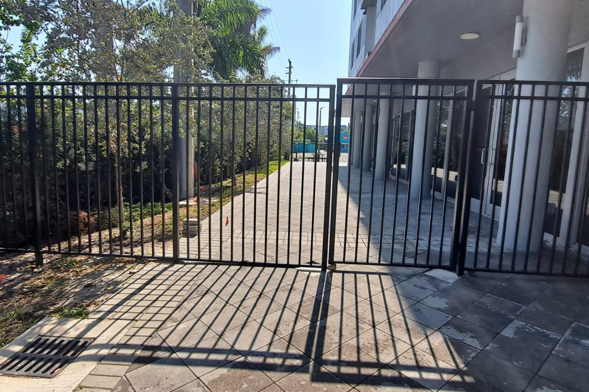 6' Black Mechanical Aluminum Fence/Gates - Wilton Manors, FL - Equality ...